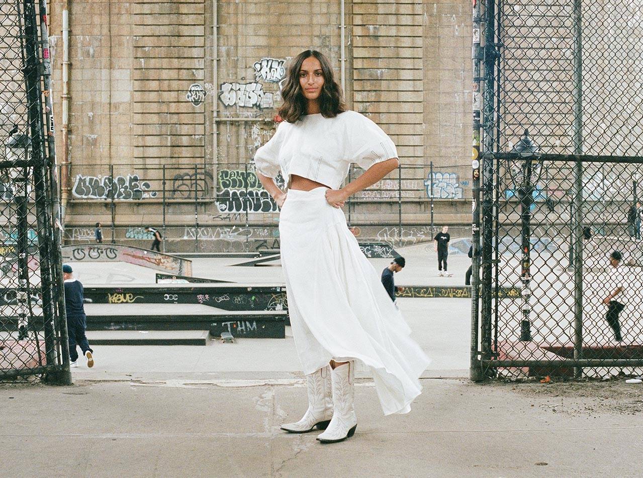 Bella Thomas | Artist – Aje NZ