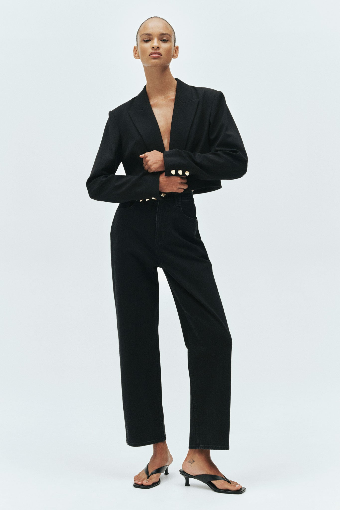 Billie Straight Ankle Jean | Rinsed Black | Aje – Aje NZ